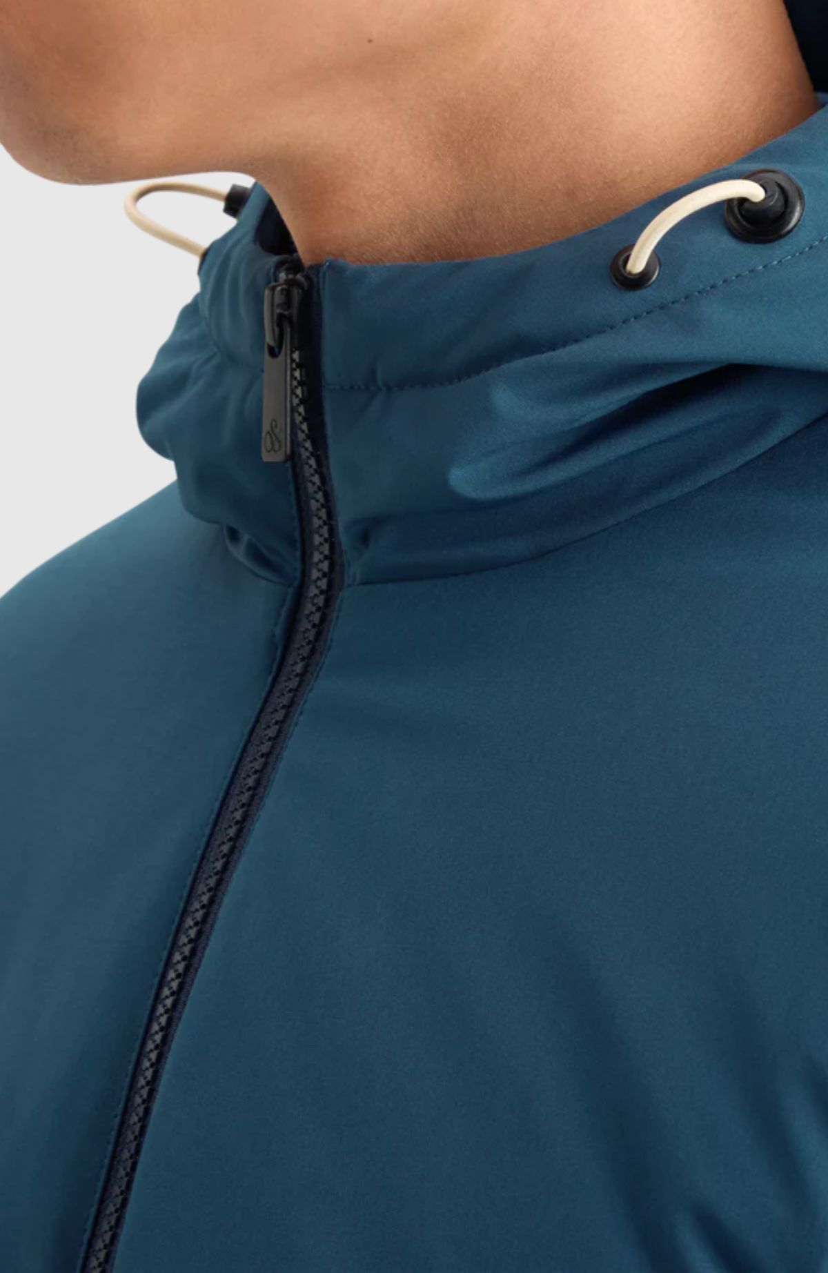 classic stretch hooded softshell